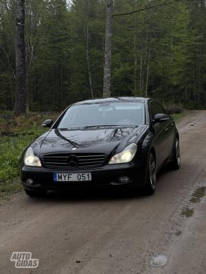 Черный Мерседес Г 350 2005 в Таураге, объемом двигателя 3.50 л и пробегом 313 тыс. км за 4500 €, фото 6 на AUTOMOTO.COM.LV