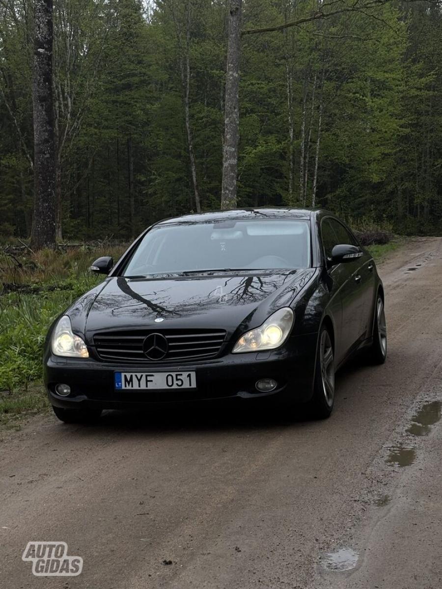 Черный Мерседес Г 350 2005 в Таураге, объемом двигателя 3.50 л и пробегом 313 тыс. км за 4500 €, фото 6 на AUTOMOTO.COM.LV