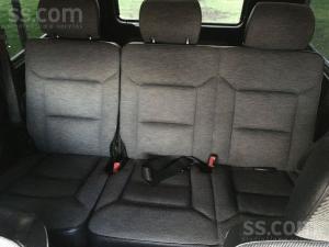 Black Mercedes-Benz G 350 1992 in Riga, with an engine capacity of 3.50 L and mileage of 366 thousand km for 32000 €, photo 8 on AUTOMOTO.COM.LV