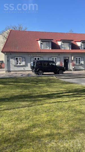 Black Mercedes-Benz G 350 1992 in Riga, with an engine capacity of 3.50 L and mileage of 366 thousand km for 32000 €, photo 17 on AUTOMOTO.COM.LV