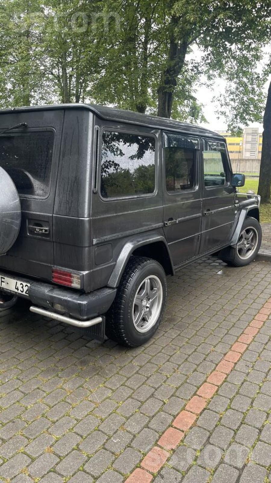 Black Mercedes-Benz G 350 1992 in Riga, with an engine capacity of 3.50 L and mileage of 366 thousand km for 32000 €, photo 21 on AUTOMOTO.COM.LV