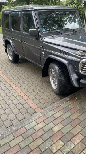 Black Mercedes-Benz G 350 1992 in Riga, with an engine capacity of 3.50 L and mileage of 366 thousand km for 32000 €, photo 23 on AUTOMOTO.COM.LV