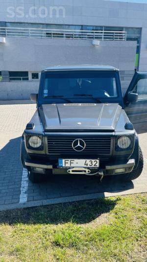 Black Mercedes-Benz G 350 1992 in Riga, with an engine capacity of 3.50 L and mileage of 366 thousand km for 32000 €, photo 26 on AUTOMOTO.COM.LV