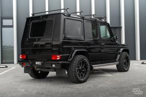 Black Mercedes-Benz G 350 2010 in Vilnius, with an engine capacity of 3.00 L and mileage of 278 thousand km for 43500 €, photo 5 on AUTOMOTO.COM.LV