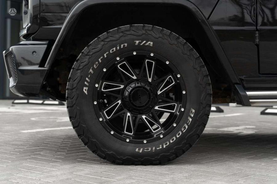 Melns Mercedes-Benz G 350 2010 Viļņa, ar dzinēja tilpumu 2.99 L un nobraukumu 278 tūkst. km par 37990 €, foto 12 vietnē AUTOMOTO.COM.LV
