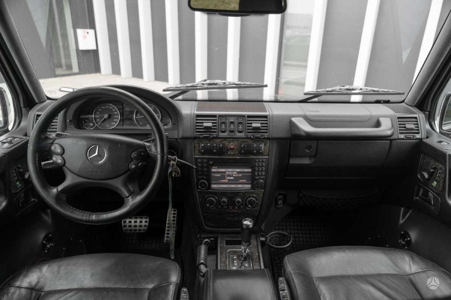 Melns Mercedes-Benz G 350 2010 Viļņa, ar dzinēja tilpumu 2.99 L un nobraukumu 278 tūkst. km par 37990 €, foto 15 vietnē AUTOMOTO.COM.LV