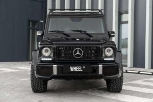 Black Mercedes-Benz G 350 2010 in Vilnius, with an engine capacity of 2.99 L and mileage of 278 thousand km for 35990 €, photo 3 on AUTOMOTO.COM.LV