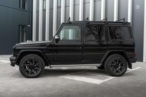 Black Mercedes-Benz G 350 2010 in Vilnius, with an engine capacity of 2.99 L and mileage of 278 thousand km for 35990 €, photo 5 on AUTOMOTO.COM.LV
