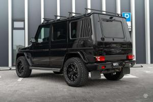 Black Mercedes-Benz G 350 2010 in Vilnius, with an engine capacity of 2.99 L and mileage of 278 thousand km for 35990 €, photo 6 on AUTOMOTO.COM.LV