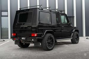 Black Mercedes-Benz G 350 2010 in Vilnius, with an engine capacity of 2.99 L and mileage of 278 thousand km for 35990 €, photo 8 on AUTOMOTO.COM.LV