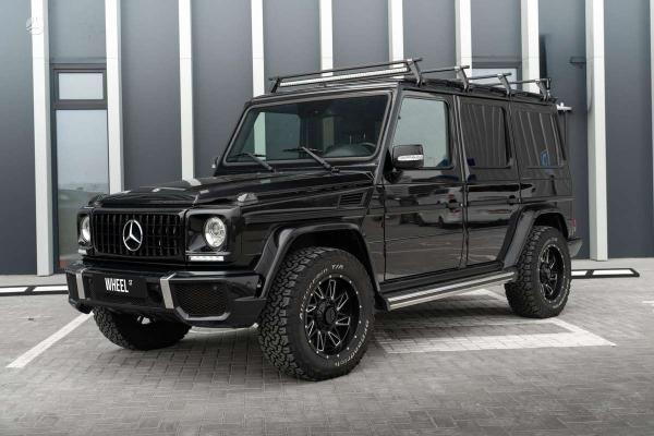 Black Mercedes-Benz G 350 2010 in Vilnius, with an engine capacity of 2.99 L and mileage of 278 thousand km for 35990 €, photo 4 on AUTOMOTO.COM.LV