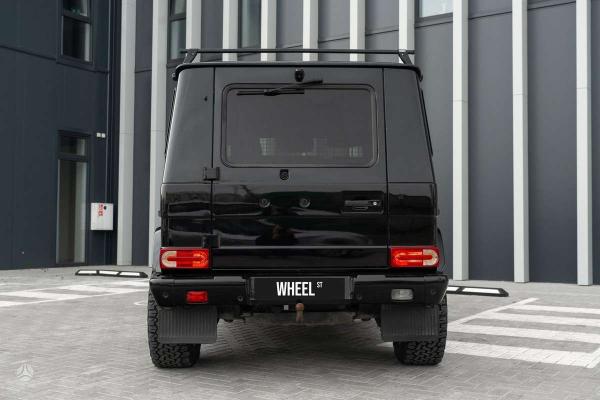 Black Mercedes-Benz G 350 2010 in Vilnius, with an engine capacity of 2.99 L and mileage of 278 thousand km for 35990 €, photo 7 on AUTOMOTO.COM.LV