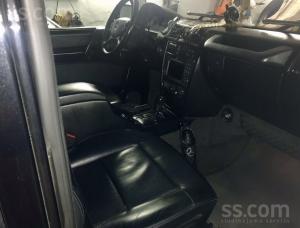 Black Mercedes-Benz G 350 2011 in Jurmala, with an engine capacity of 3.00 L and mileage of 240 thousand km for 34900 €, photo 14 on AUTOMOTO.COM.LV