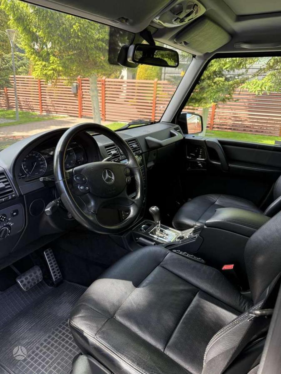 Black Mercedes-Benz G 350 2011 in Klaipeda, with an engine capacity of 2.99 L and mileage of 139 thousand km for 49500 €, photo 8 on AUTOMOTO.COM.LV