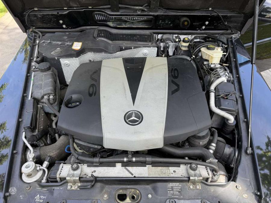 Black Mercedes-Benz G 350 2011 in Klaipeda, with an engine capacity of 2.99 L and mileage of 139 thousand km for 49500 €, photo 12 on AUTOMOTO.COM.LV