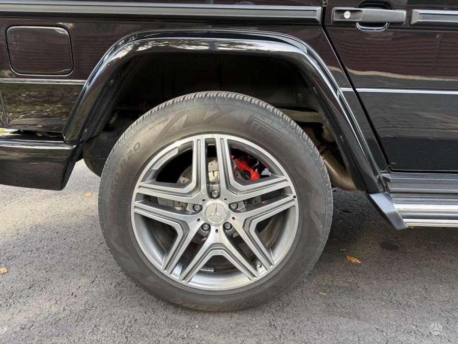 Black Mercedes-Benz G 350 2011 in Klaipeda, with an engine capacity of 2.99 L and mileage of 139 thousand km for 49500 €, photo 14 on AUTOMOTO.COM.LV