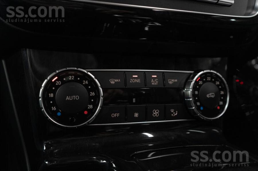 Melns Mercedes-Benz G 350 2015 Rīga, ar dzinēja tilpumu 3.00 L un nobraukumu 138 tūkst. km par 62500 €, foto 27 vietnē AUTOMOTO.COM.LV