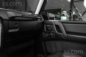 Melns Mercedes-Benz G 350 2015 Rīga, ar dzinēja tilpumu 3.00 L un nobraukumu 138 tūkst. km par 62500 €, foto 30 vietnē AUTOMOTO.COM.LV