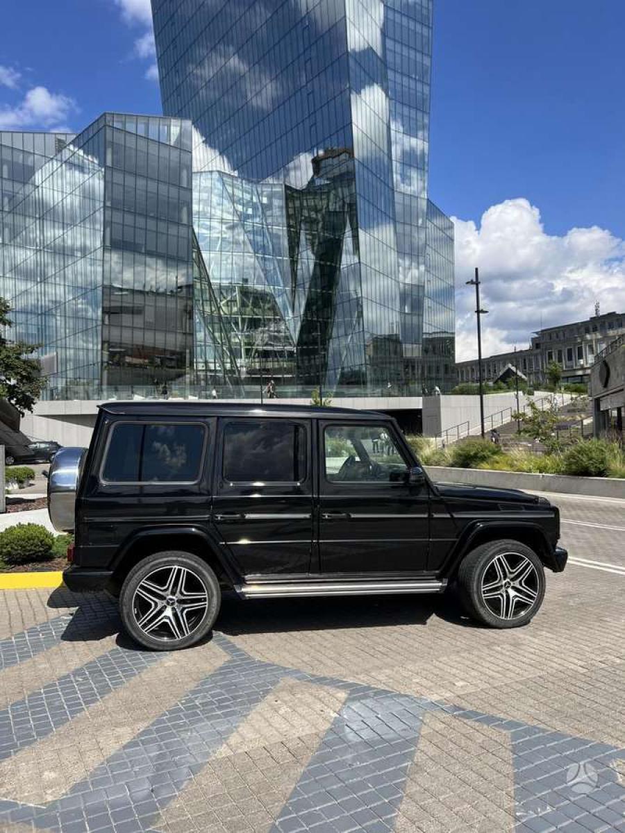 Black Mercedes-Benz G 350 2015 in Vilnius, with an engine capacity of 2.99 L and mileage of 254 thousand km for 53900 €, photo 5 on AUTOMOTO.COM.LV