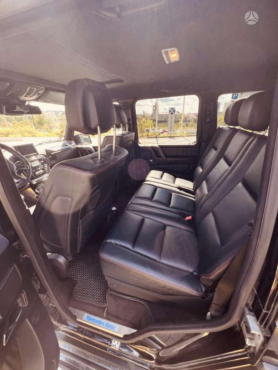 Black Mercedes-Benz G 350 2015 in Vilnius, with an engine capacity of 2.99 L and mileage of 254 thousand km for 53900 €, photo 11 on AUTOMOTO.COM.LV