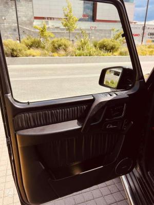 Black Mercedes-Benz G 350 2015 in Vilnius, with an engine capacity of 2.99 L and mileage of 254 thousand km for 53900 €, photo 13 on AUTOMOTO.COM.LV
