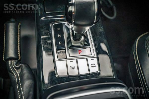 Melns Mercedes-Benz G 350 2015 Rīga, ar dzinēja tilpumu 3.00 L un nobraukumu 213 tūkst. km par 42990 €, foto 11 vietnē AUTOMOTO.COM.LV