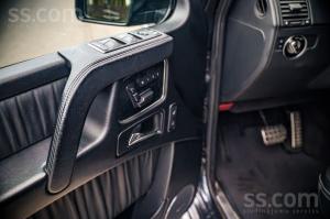 Black Mercedes-Benz G 350 2015 in Riga, with an engine capacity of 3.00 L and mileage of 213 thousand km for 42990 €, photo 26 on AUTOMOTO.COM.LV