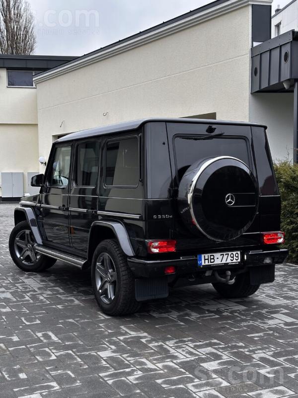 Black Mercedes-Benz G 350 2018 in Riga, with an engine capacity of 3.00 L and mileage of 90 thousand km for 76835 €, photo 5 on AUTOMOTO.COM.LV