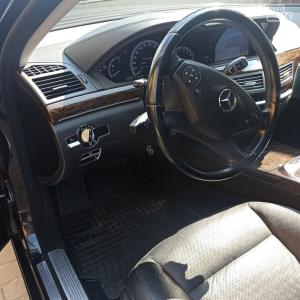 Black Mercedes-Benz G 350 2011 in Kaunas, with an engine capacity of 3.00 L and mileage of 351 thousand km for 12500 €, photo 11 on AUTOMOTO.COM.LV