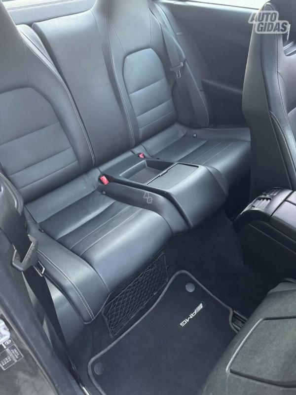 Mercedes-Benz G 350 2009 in Mazeikiai, with an engine capacity of 3.50 L and mileage of 320 thousand km for 7400 €, photo 6 on AUTOMOTO.COM.LV
