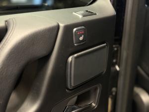 Zaļš Mercedes-Benz G 350 2018 Rīga, ar dzinēja tilpumu 3.00 L un nobraukumu 211 tūkst. km par 59500 €, foto 26 vietnē AUTOMOTO.COM.LV