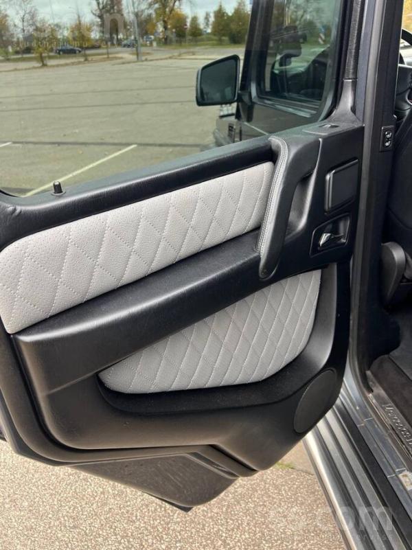 Grey Mercedes-Benz G 350 2012 in Jurmala, with an engine capacity of 3.50 L and mileage of 214 thousand km for 34900 €, photo 7 on AUTOMOTO.COM.LV