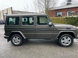 Grey Mercedes-Benz G 350 2014 in Riga, with an engine capacity of 3.50 L and mileage of 190 thousand km for 47000 €, photo 2 on AUTOMOTO.COM.LV