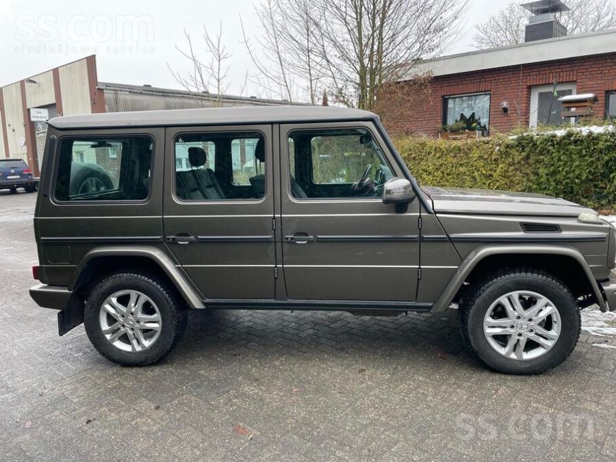 Grey Mercedes-Benz G 350 2014 in Riga, with an engine capacity of 3.50 L and mileage of 190 thousand km for 47000 €, photo 2 on AUTOMOTO.COM.LV