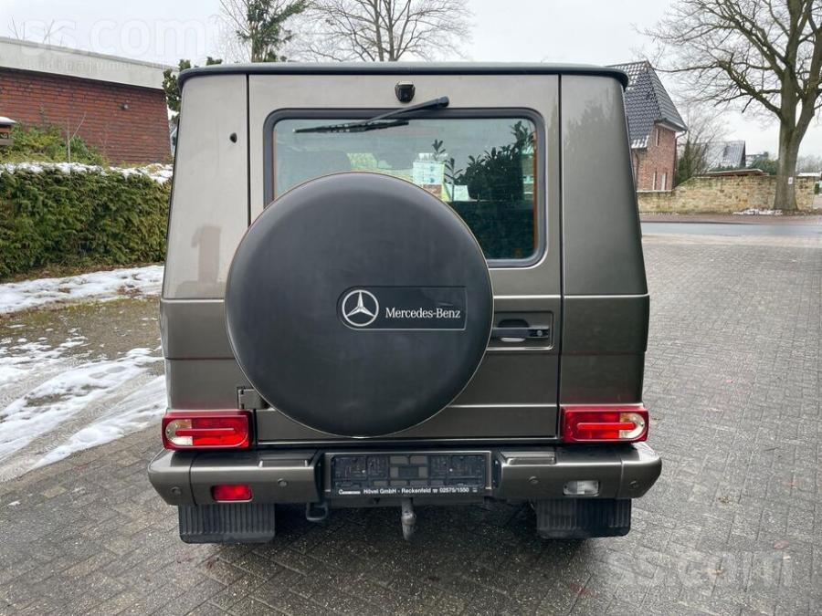 Grey Mercedes-Benz G 350 2014 in Riga, with an engine capacity of 3.50 L and mileage of 190 thousand km for 47000 €, photo 3 on AUTOMOTO.COM.LV