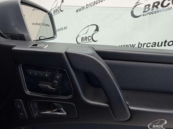 Grey Mercedes-Benz G 350 2014 in Vilnius, with an engine capacity of 2.99 L and mileage of 226 thousand km for 38500 €, photo 10 on AUTOMOTO.COM.LV