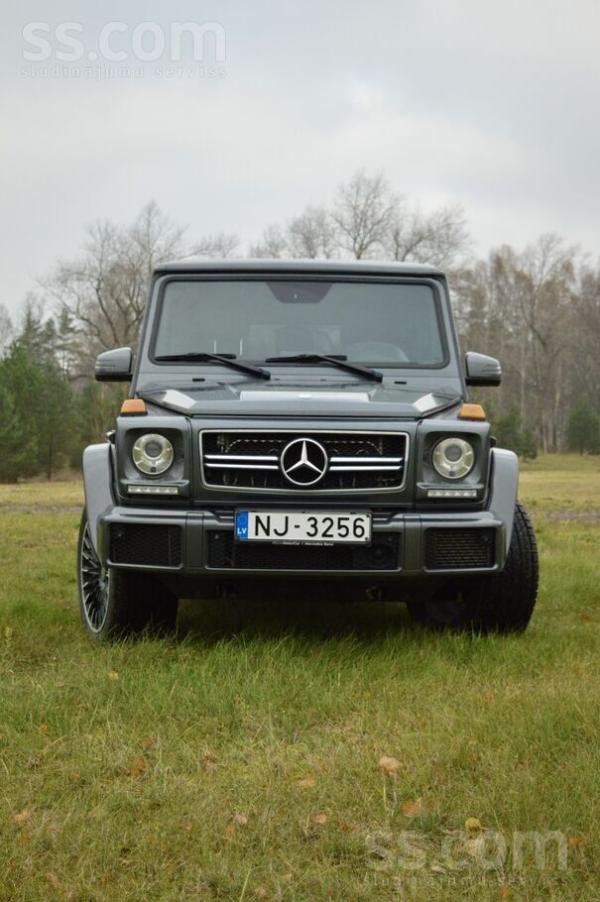 Mercedes-Benz G 350 2016 in Liepaja on AUTOMOTO.COM.LV Grey Mercedes-Benz G 350 2016 in Liepaja, with an engine capacity of 3.50 L and mileage of 122 thousand km for 61000 €, photo 5 on AUTOMOTO.COM.LV