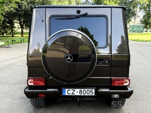 Red Mercedes-Benz G 350 2014 in Riga, with an engine capacity of 3.00 L and mileage of 173 thousand km for 52000 €, photo 8 on AUTOMOTO.COM.LV