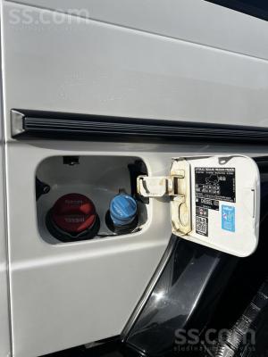 Белый Мерседес Г 350 2015 в Тукумс, объемом двигателя 3.50 л и пробегом 121 тыс. км за 68540 €, фото 13 на AUTOMOTO.COM.LV