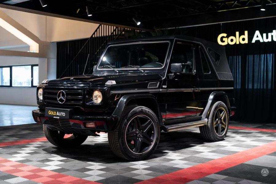 Black Mercedes-Benz g-400 2001 in Vilnius, with an engine capacity of 4.00 L and mileage of 126 thousand km for 115000 €, photo 1 on AUTOMOTO.COM.LV