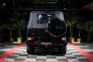 Black Mercedes-Benz g-400 2001 in Vilnius, with an engine capacity of 4.00 L and mileage of 126 thousand km for 115000 €, photo 10 on AUTOMOTO.COM.LV