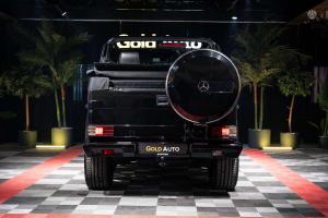 Black Mercedes-Benz g-400 2001 in Vilnius, with an engine capacity of 4.00 L and mileage of 126 thousand km for 115000 €, photo 11 on AUTOMOTO.COM.LV