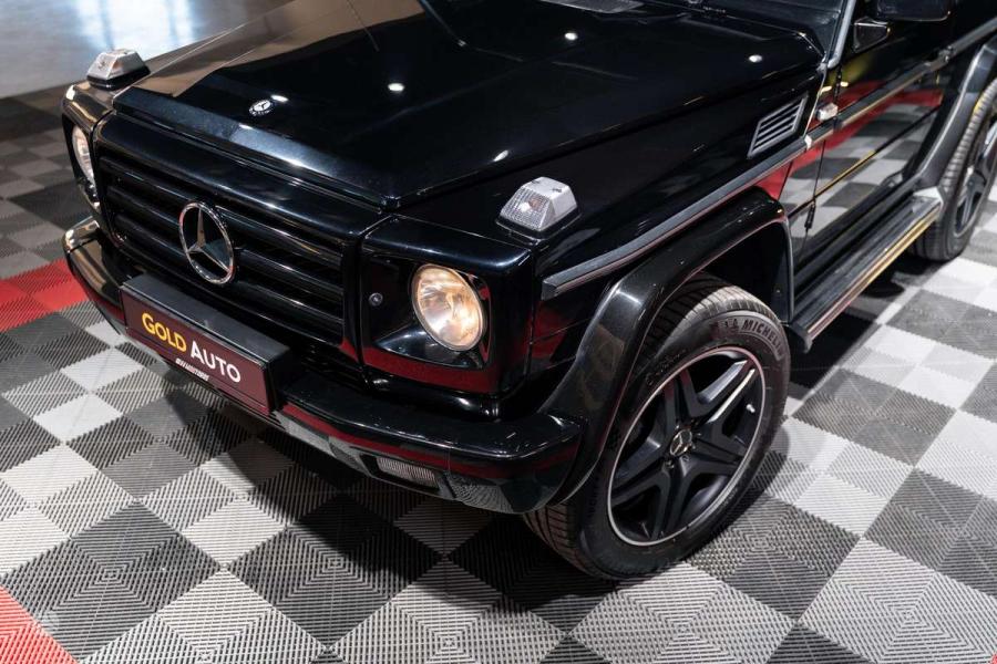 Black Mercedes-Benz g-400 2001 in Vilnius, with an engine capacity of 4.00 L and mileage of 126 thousand km for 115000 €, photo 39 on AUTOMOTO.COM.LV