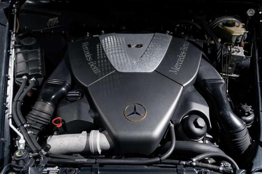 Black Mercedes-Benz g-400 2001 in Vilnius, with an engine capacity of 4.00 L and mileage of 126 thousand km for 115000 €, photo 40 on AUTOMOTO.COM.LV