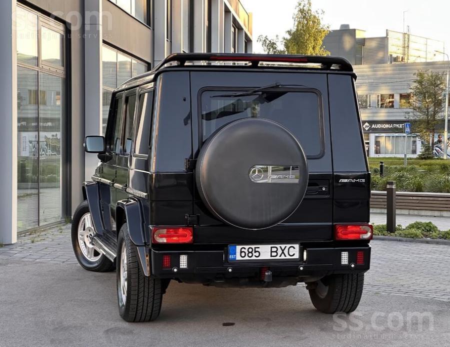 Black Mercedes-Benz g-400 2002 in Valka, with an engine capacity of 4.00 L and mileage of 249 thousand km for 21990 €, photo 13 on AUTOMOTO.COM.LV