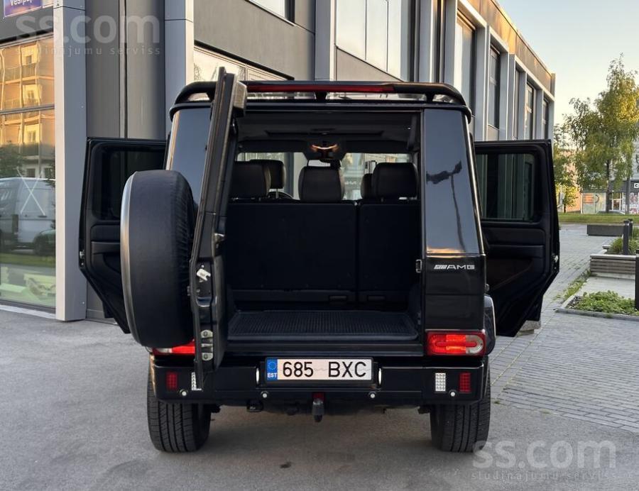 Black Mercedes-Benz g-400 2002 in Valka, with an engine capacity of 4.00 L and mileage of 249 thousand km for 21990 €, photo 22 on AUTOMOTO.COM.LV