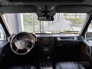Black Mercedes-Benz g-400 2002 in Valka, with an engine capacity of 4.00 L and mileage of 249 thousand km for 21990 €, photo 24 on AUTOMOTO.COM.LV
