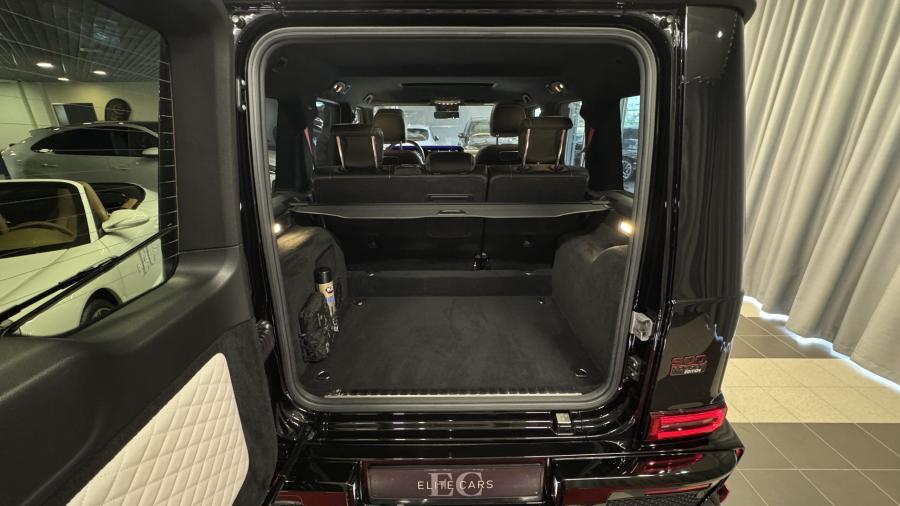 Black Mercedes-Benz g-400 2022 in Riga, with an engine capacity of 3.00 L and mileage of 60 thousand km for 145000 €, photo 22 on AUTOMOTO.COM.LV