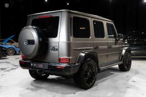 Pelēks Mercedes-Benz g-400 2021 Rīga, ar dzinēja tilpumu 2.93 L un nobraukumu 29 tūkst. km par 136000 €, foto 4 vietnē AUTOMOTO.COM.LV