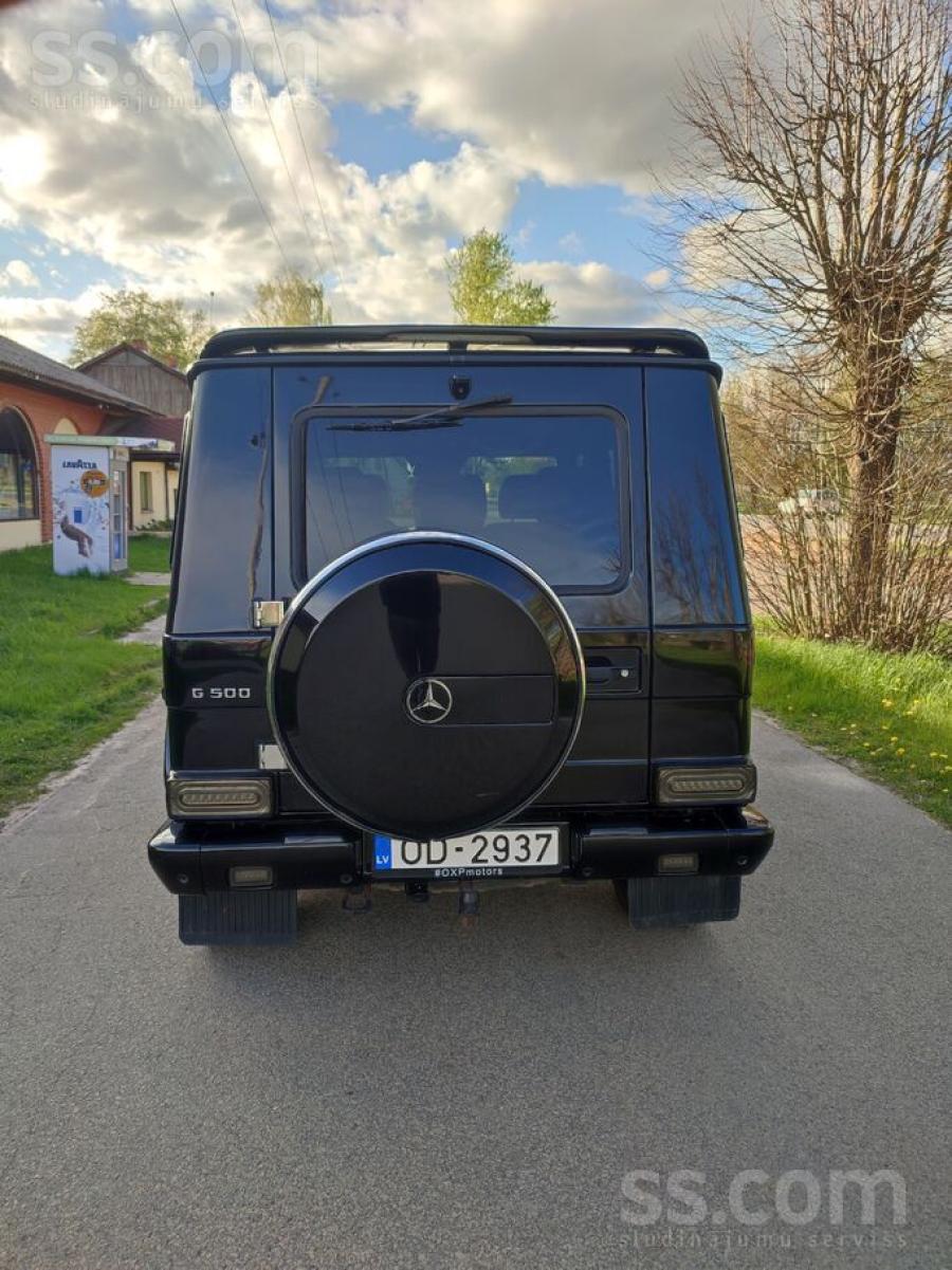 Black Mercedes-Benz g-500 2009 in Ogre, with an engine capacity of 5.50 L and mileage of 340 thousand km for 29000 €, photo 7 on AUTOMOTO.COM.LV